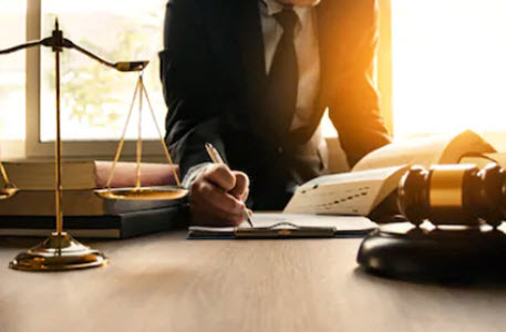 The Sixth Amendment Right to Counsel: Protecting Legal Representation ...